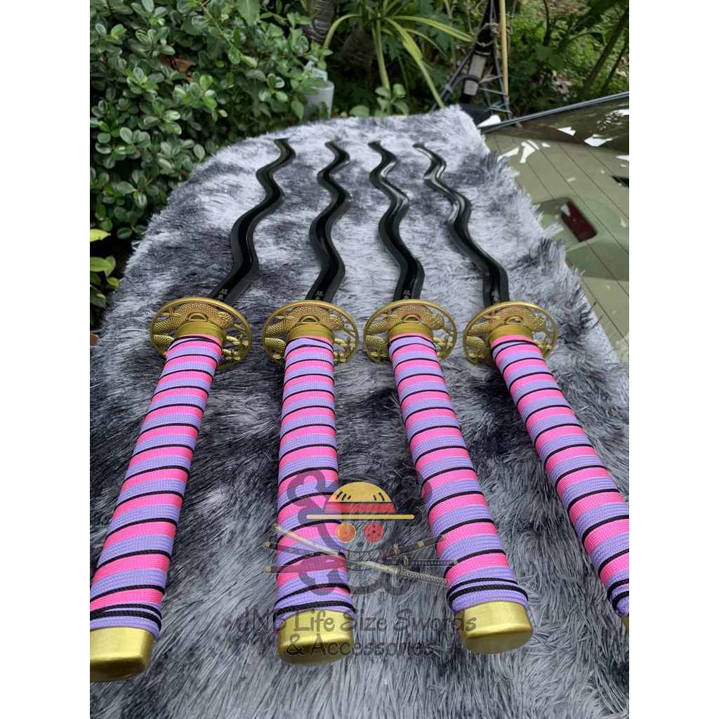 1 6 Scale Serpent Hashira Obanai Iguro Demon Slayer Kimetsu No Yaiba ...