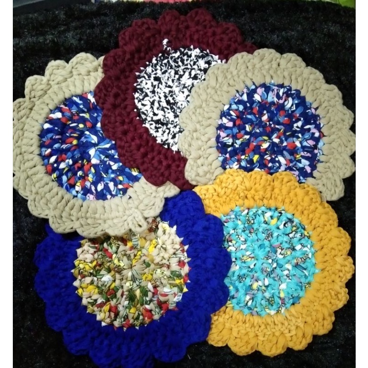 Pot Holder (bilog) assorted color (crochet) | Shopee Philippines