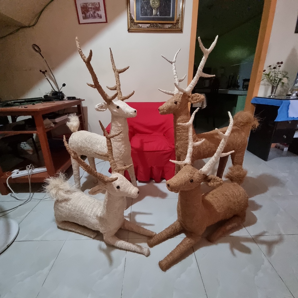 4FT Reindeer Christmas Decoration Abaca Coco Fiber Rattan Handicraft ...