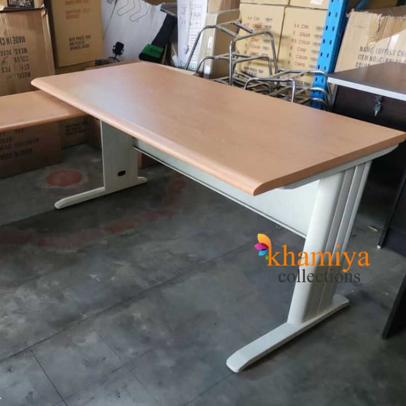 High Quality Beechwood Computer Table, 3cm Thick Office table, Staff ...
