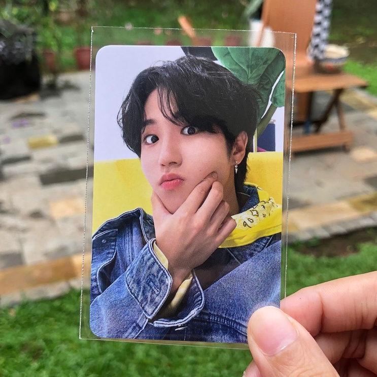 Han Season Greetings 2023 Photocard Selca PC OFFICIAL SG23 Stray Kids ...