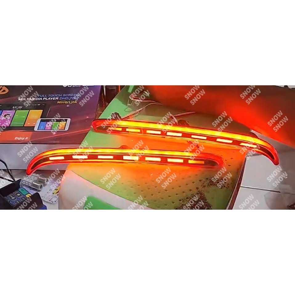 Avanza Xenia Veloz 2019 2020 2021 LED Rear Side Reflector Light - UniTop