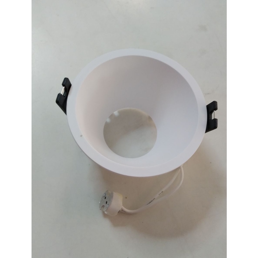 SALE!!! Downlight case MR16 PVC Housing Round WHITE | Shopee Philippines