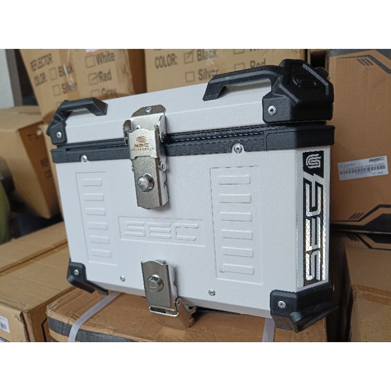 SEC 55L and 45L ALLOY TOPBOX ( with backrest ) | Shopee Philippines