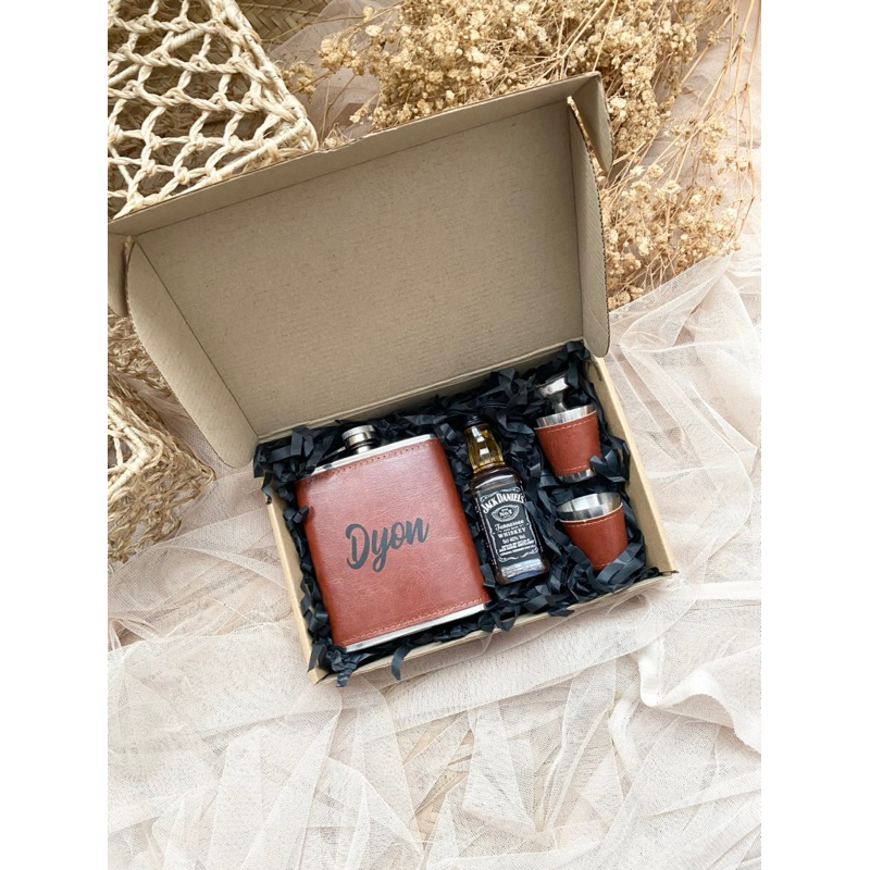 Personalized Hip Flask with Shot Glass, Funnel Gift Set / Mini Whisky ...