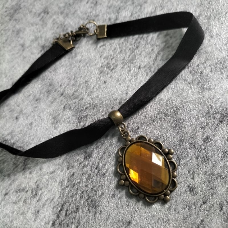 Amber Rhinestone Cameo Vintage Maria Clara Velvet Choker | Shopee ...