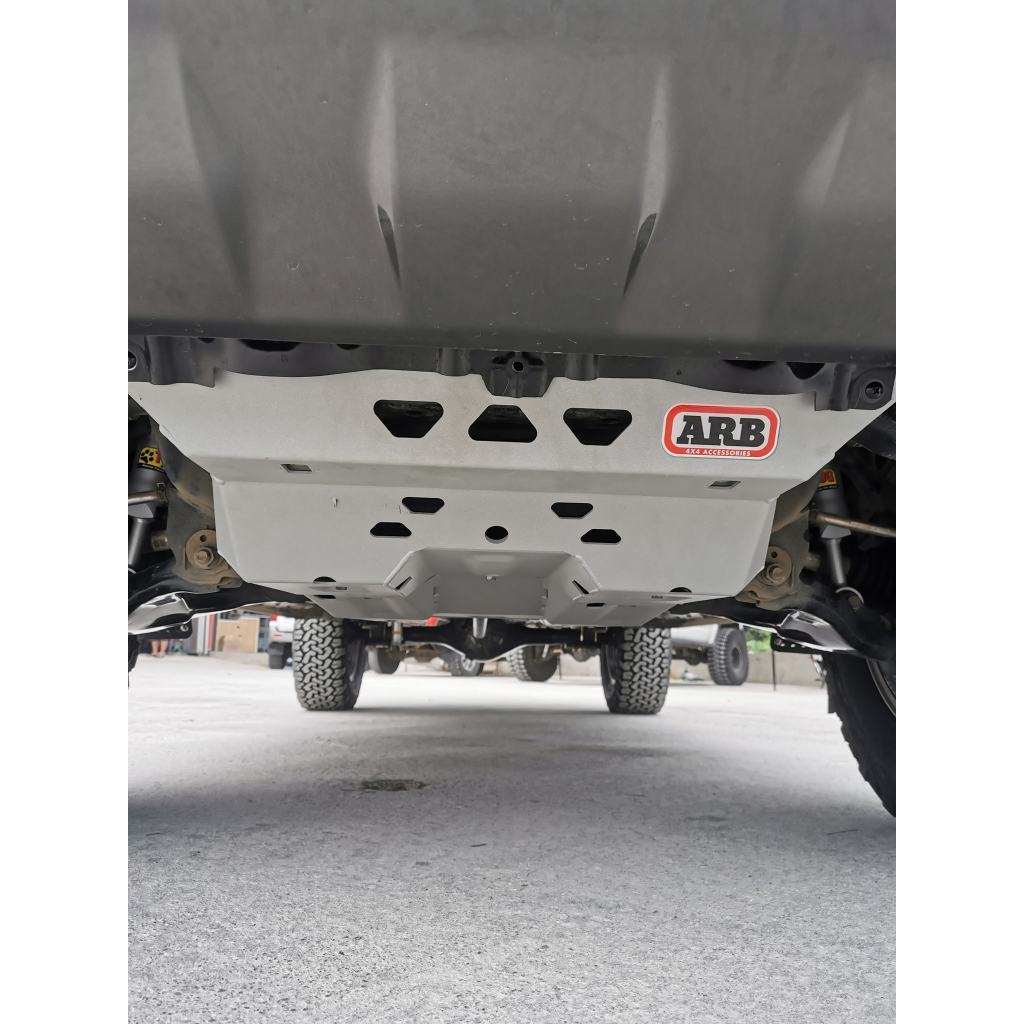 ARB Under Vehicle Protection Toyota Hillux & Fortuner Genuine - UniTop