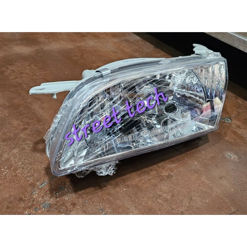 Toyota Corolla 1998-2002 AE100/AE111 Headlight - UniTop