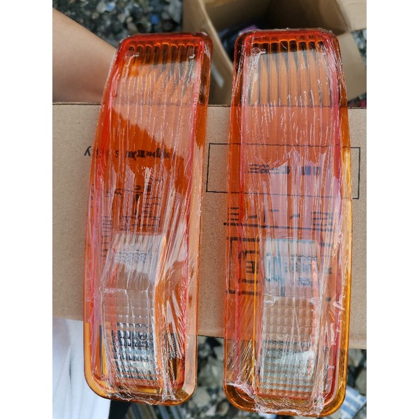 FRONT SIGNAL LIGHT COVER ONLY (Left & Right) | Shopee Philippines