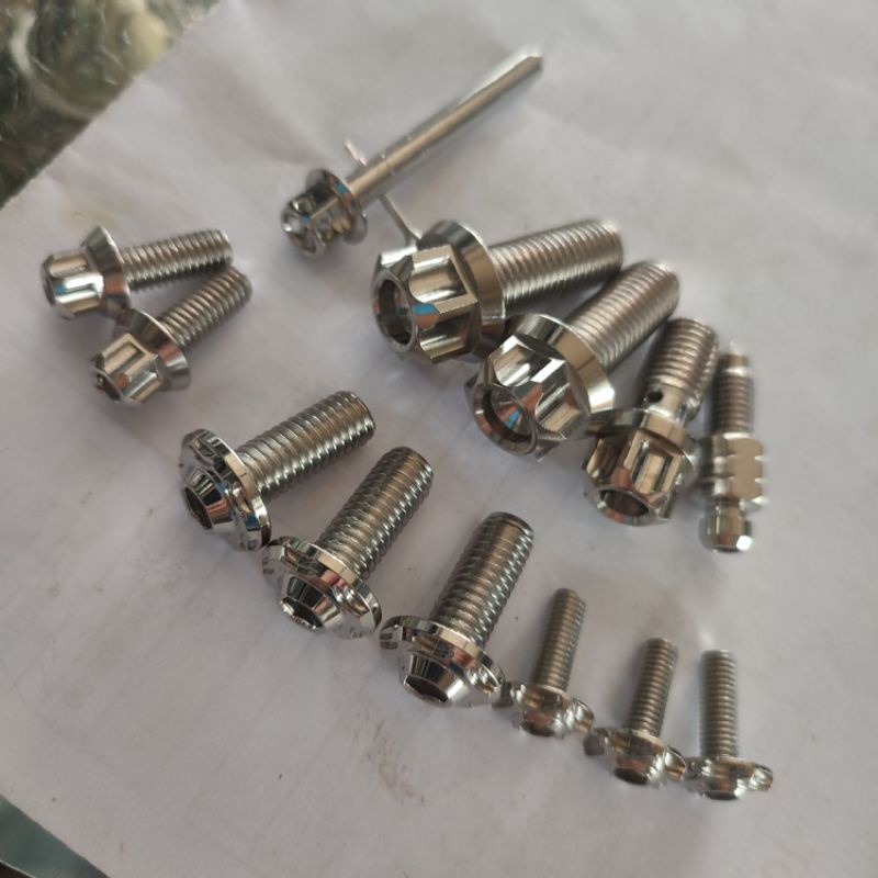 CNC FRONT CALIPER AND DISC BOLT SET FOR NMAX AEROX V1/V2 (SOLD AS SET ...