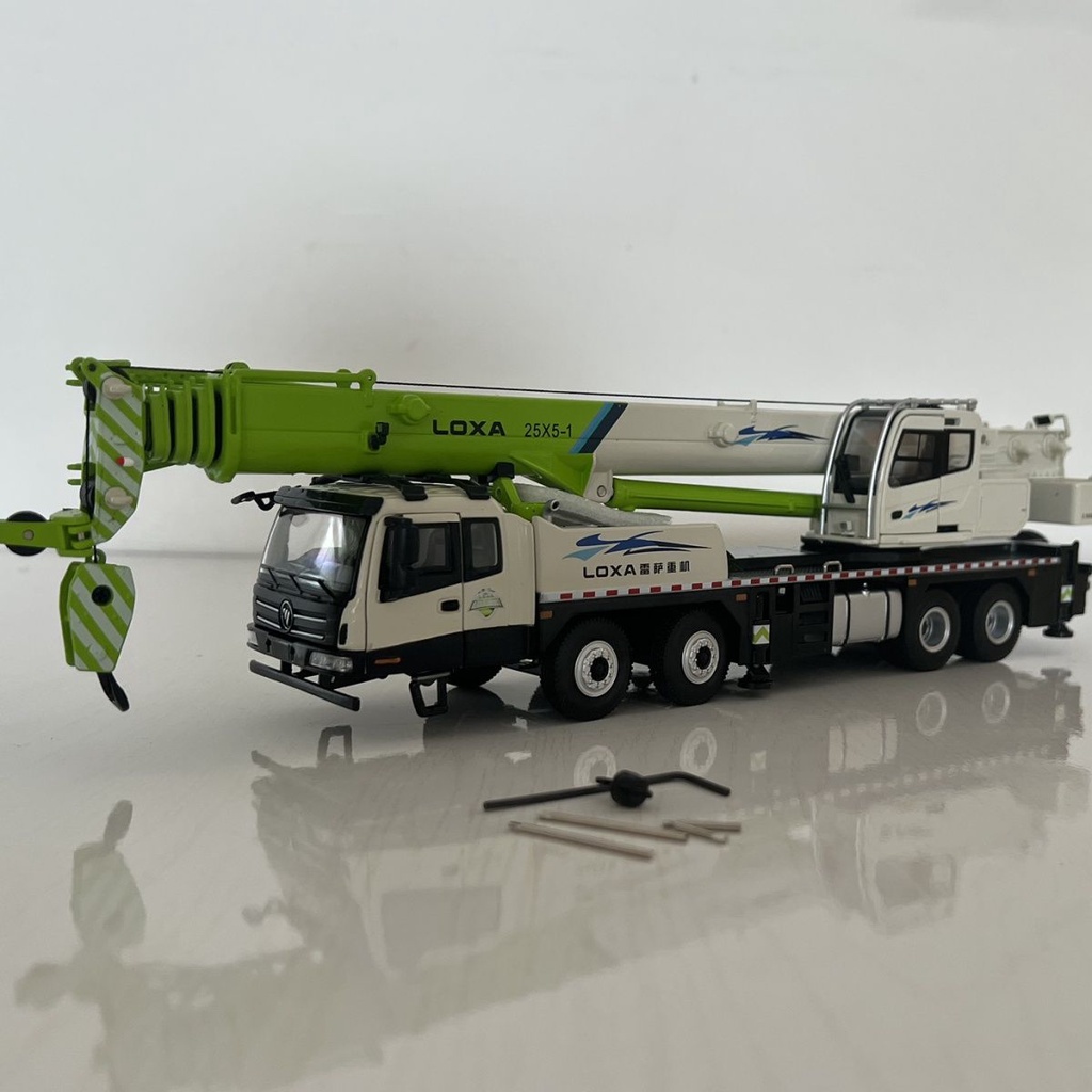 1: 43 Original Factory Futian Lesa Heavy Machine TFC25X5-1 Crane Alloy ...