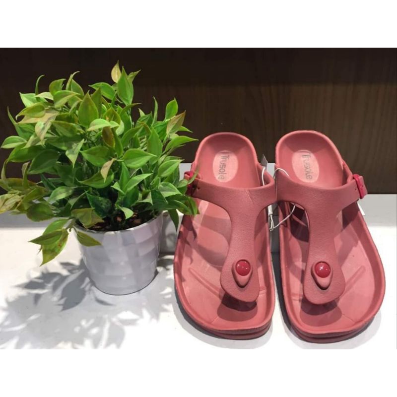 Trusole Jara Slip-ons | Shopee Philippines