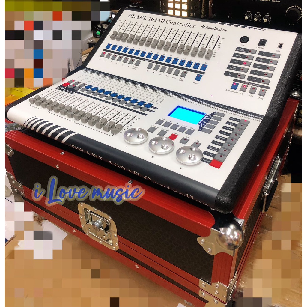 DMX Controller King Kong Pearl 1024B American Live with flight case ...