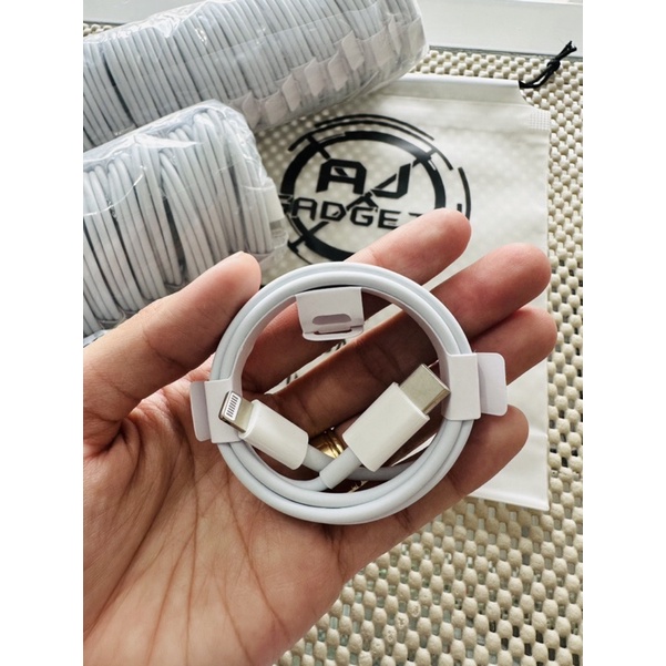 1m USB-C to Light ning ios cable | Shopee Philippines