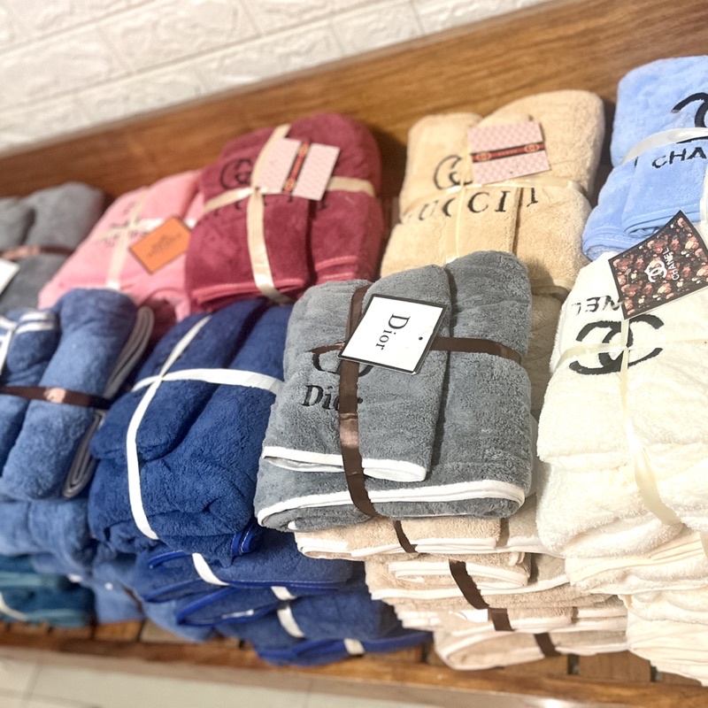 Luxury Towel Gift Set with Bag | 2 in 1 Yayamanin Gift Set | Shopee ...
