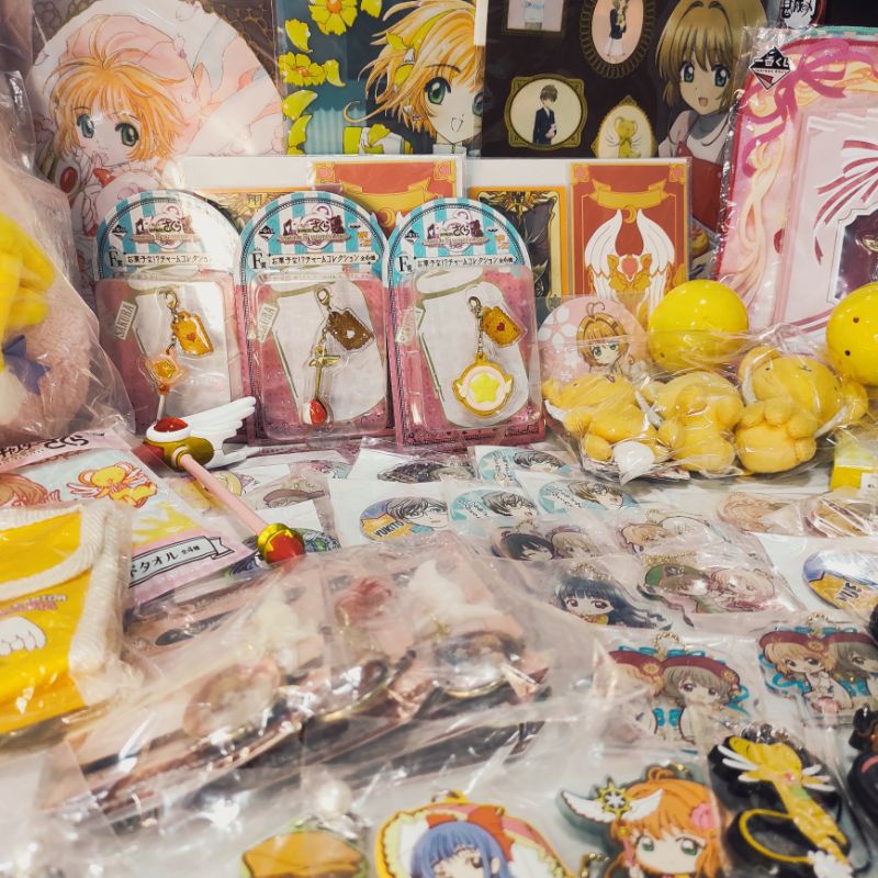 Cardcaptor Sakura ~ Assorted Merch (Acrylic, Rubber Keychains, Pins Etc ...