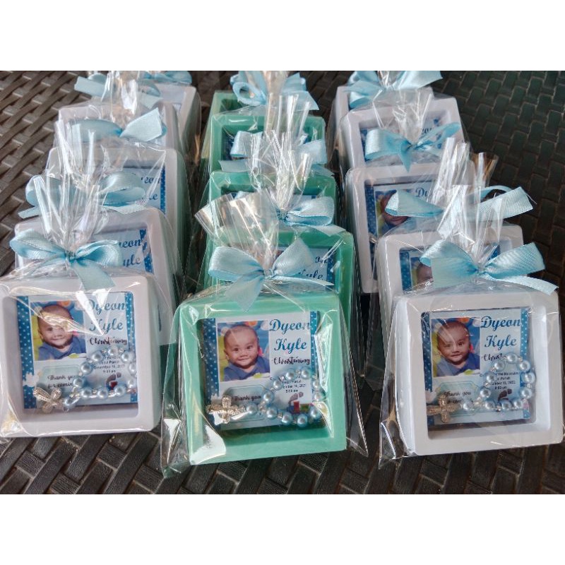 3D floating frame with mini rosary | Shopee Philippines