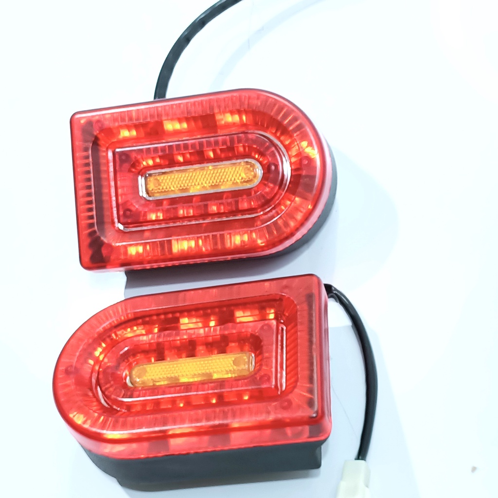 ebike tail light 48-60volts, its has signal, brake and park lights ...