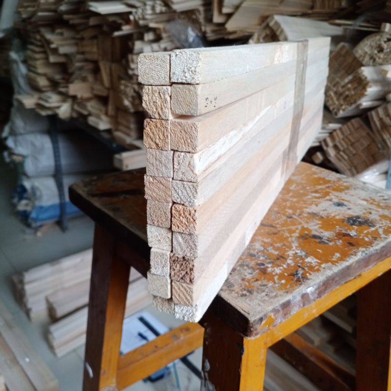 KAYU Balsa Wood stick 15mm x 15mm x 60/56cm balsa reng balsa Beam balsa ...