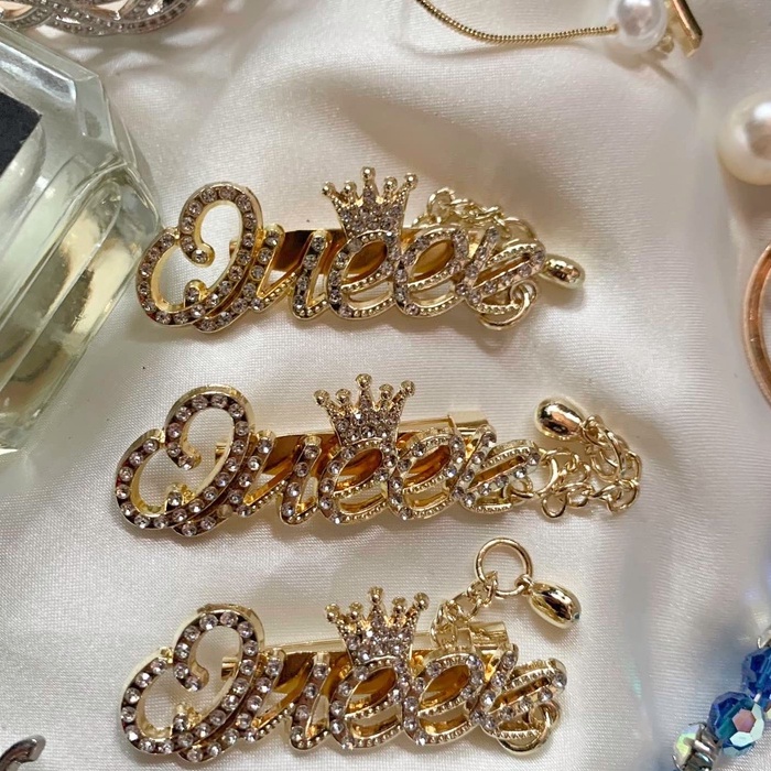 Hijab Pins with design (ALHAMDULILLAH, MUSLIMAH & Queen) | Shopee ...