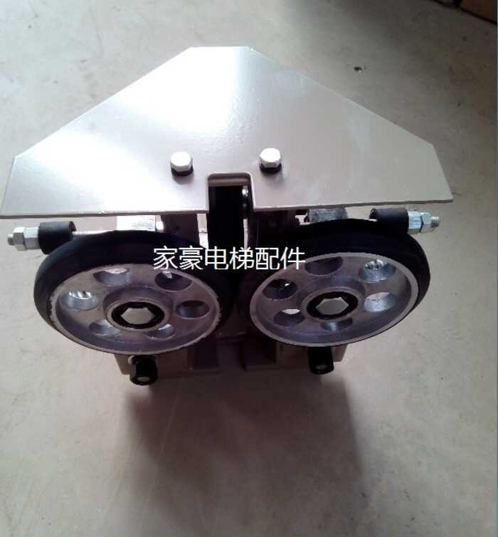 Hitachi Elevator High Speed Elevator Guide Shoe Roller Guide Shoe Wheel ...