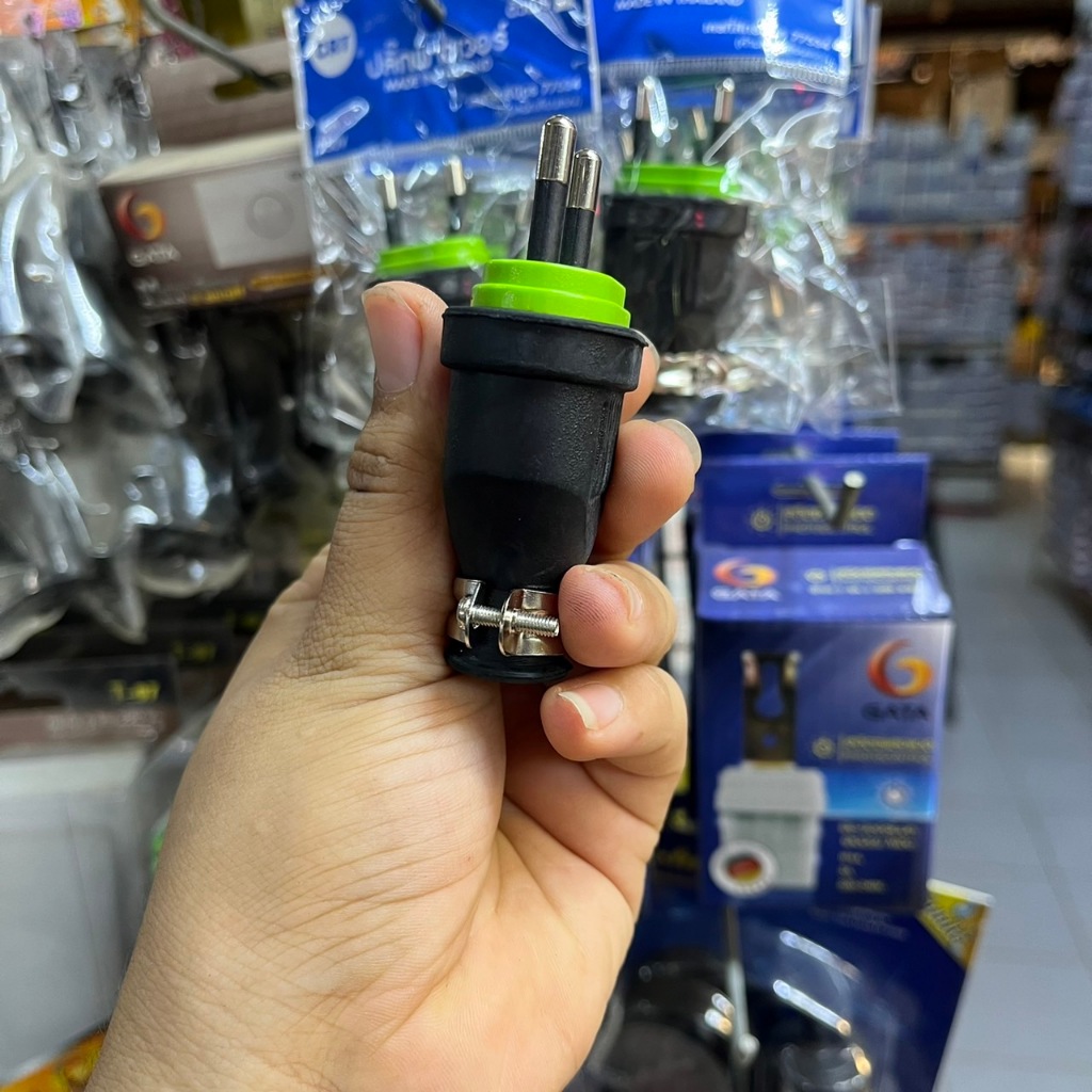 Round 2-Pin Male Plug Solid Brass Pin 16A 250V - UniTop